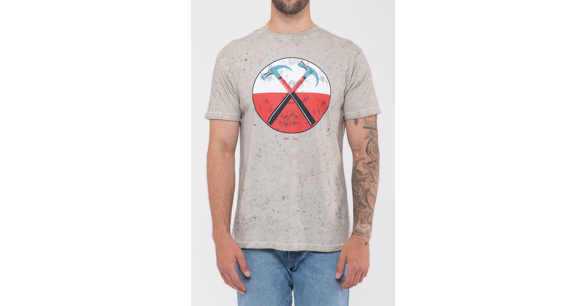Pink Floyd The Wall Hammers Snow Wash T Shirt – Paradiso Clothing